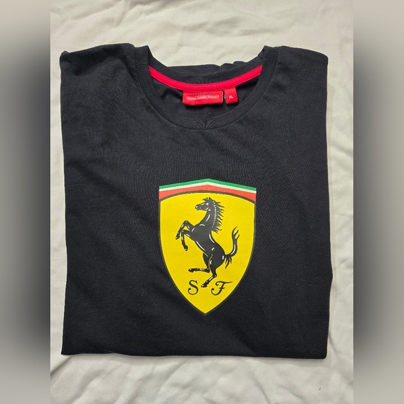 Ferrari | Shirts | Ferrari Classic Scuderia Ferrari Black Tshirt Yellow ...